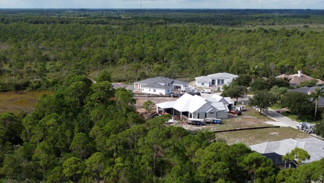 Crafting Your Dream Home: Where Imagination is Built By Us - R. Michael ...